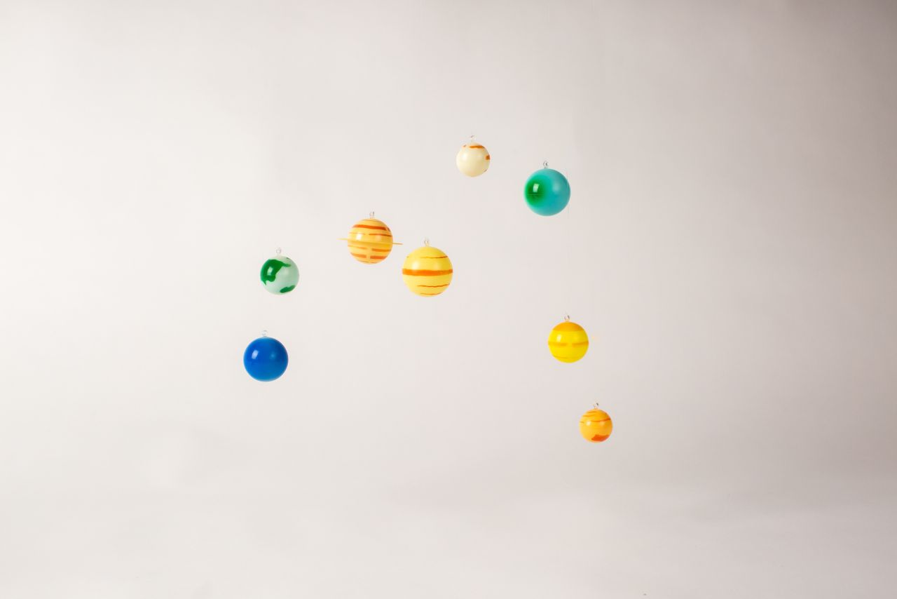 Glow Solar System | Science Alive